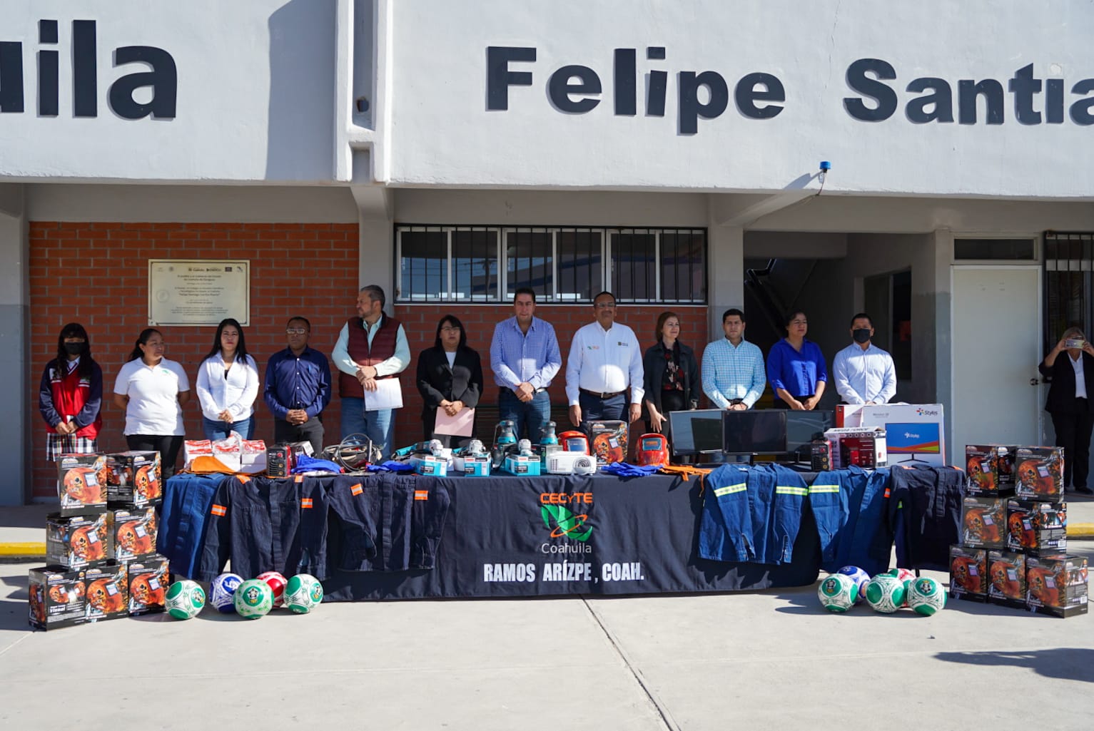BRINDAN MAYOR EQUIPAMIENTO AL CECyTE CON “MEJORA TU ESCUELA” - La ...