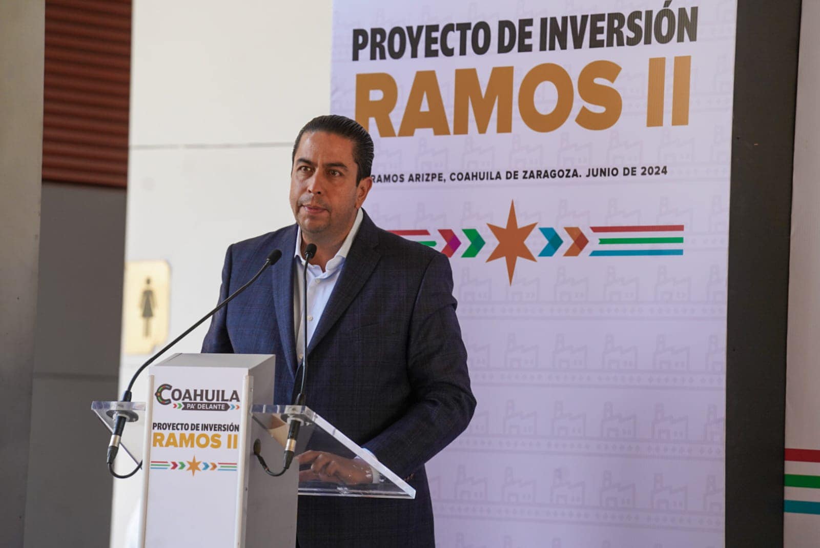 Da Chema Morales bienvenida a nueva planta - La Prensa de Coahuila ...
