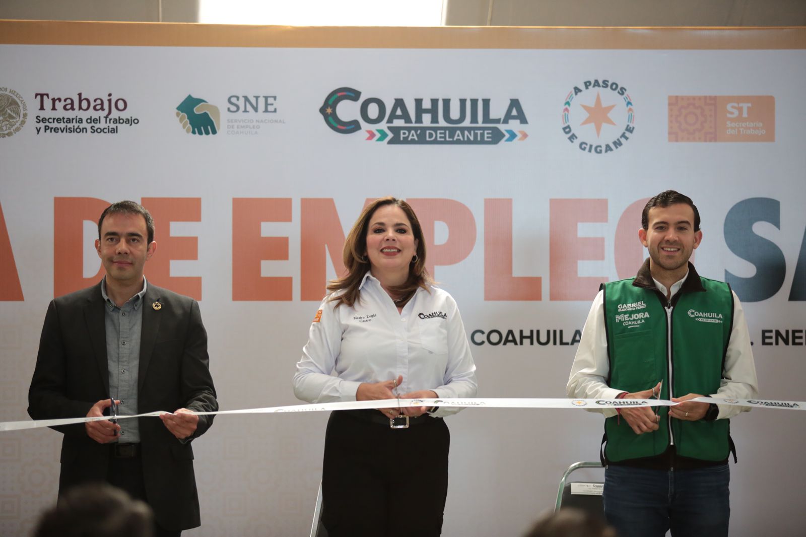Ofertan 2 mil vacantes en la Feria del Empleo - La Prensa de Coahuila ...