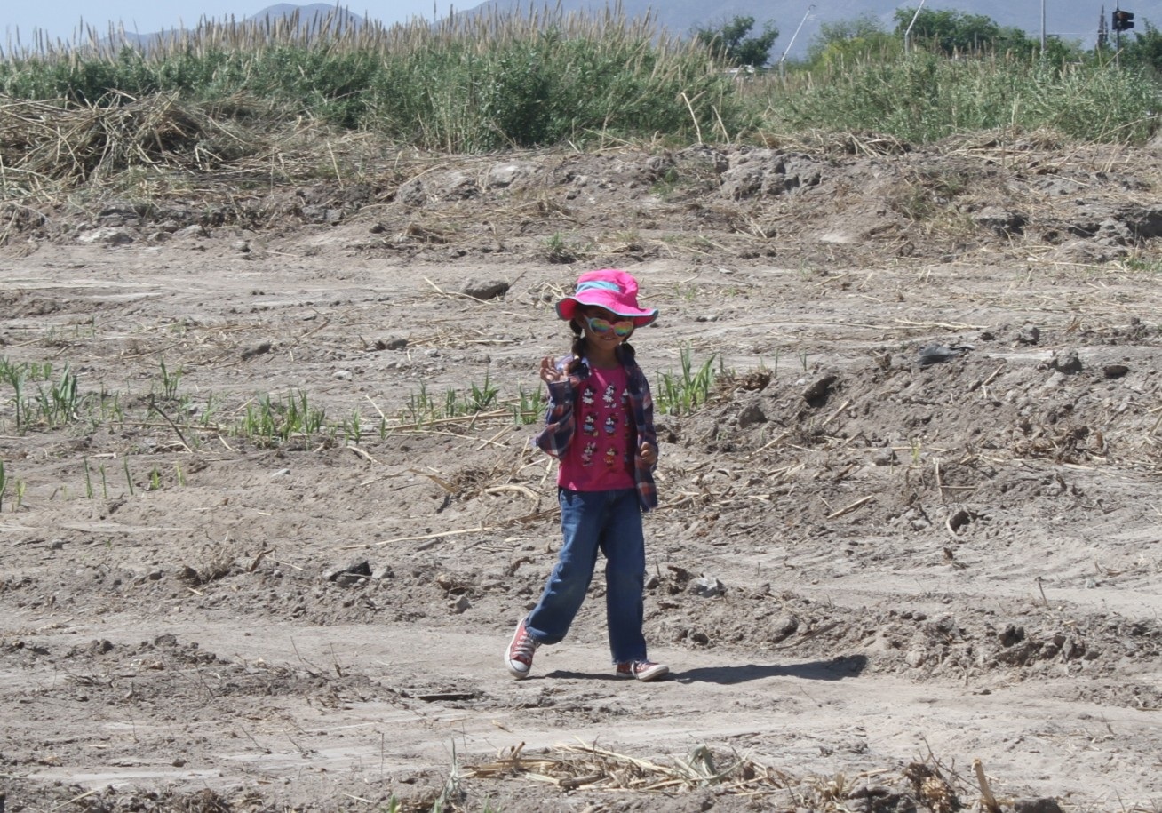 “Da coraje recoger siempre la misma basura en el río” - La Prensa de ...