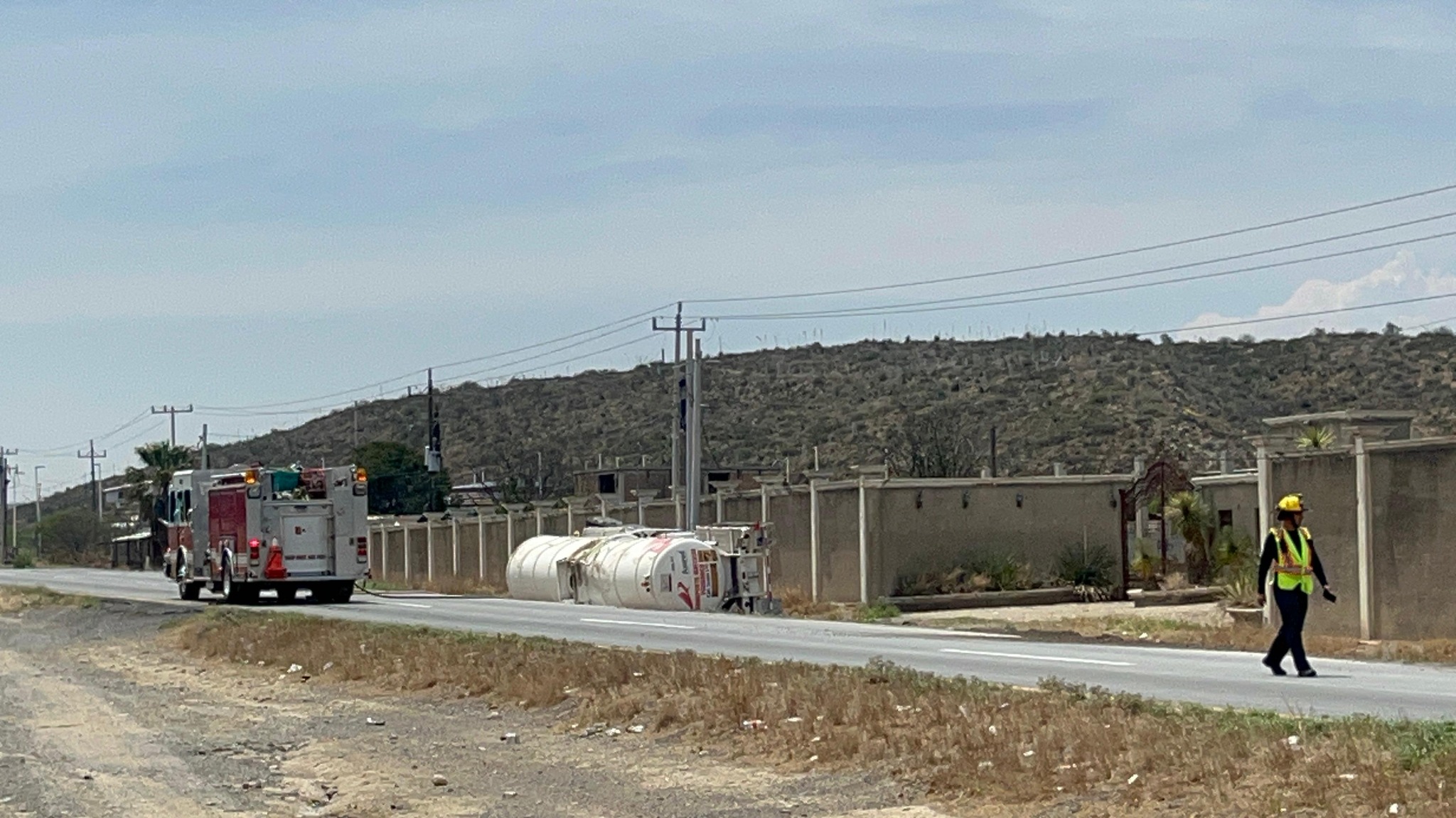 Vuelca pipa en la Saltillo-Torreón - La Prensa de Coahuila | Noticias ...